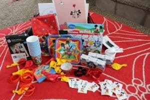 How to throw the ultimate disney party #disneyside - A girl and a glue gun