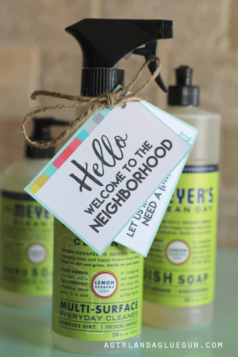 New neighbor welcome gift with printable - A girl and a glue gun