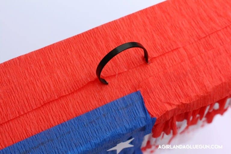 No mess and super easy Flag PINATA! - A girl and a glue gun