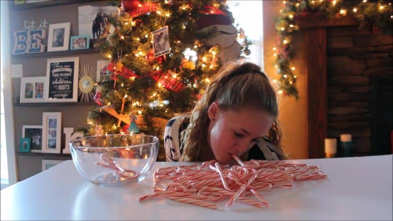 The Candy Came game! - A girl and a glue gun