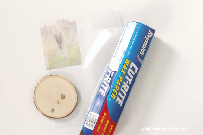 How to transfer photos on wood -4 different ways - A girl and a glue gun
