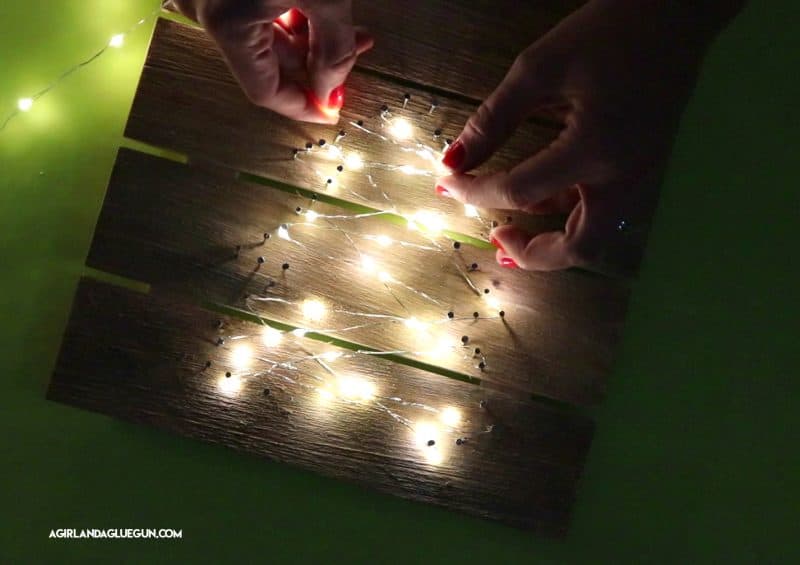 Lighted Christmas Sign-3 ways! - A girl and a glue gun