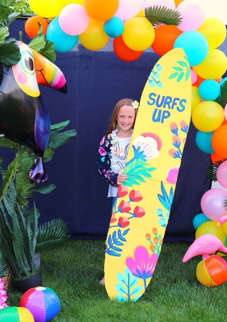 Luau Party - A girl and a glue gun