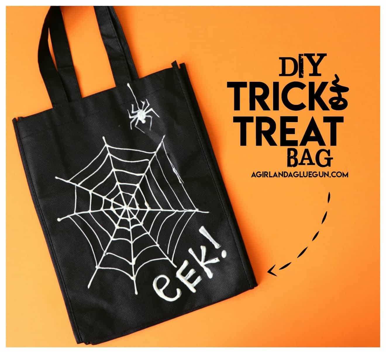 DIY Trick or treat bags with puff paint - A girl and a glue gun