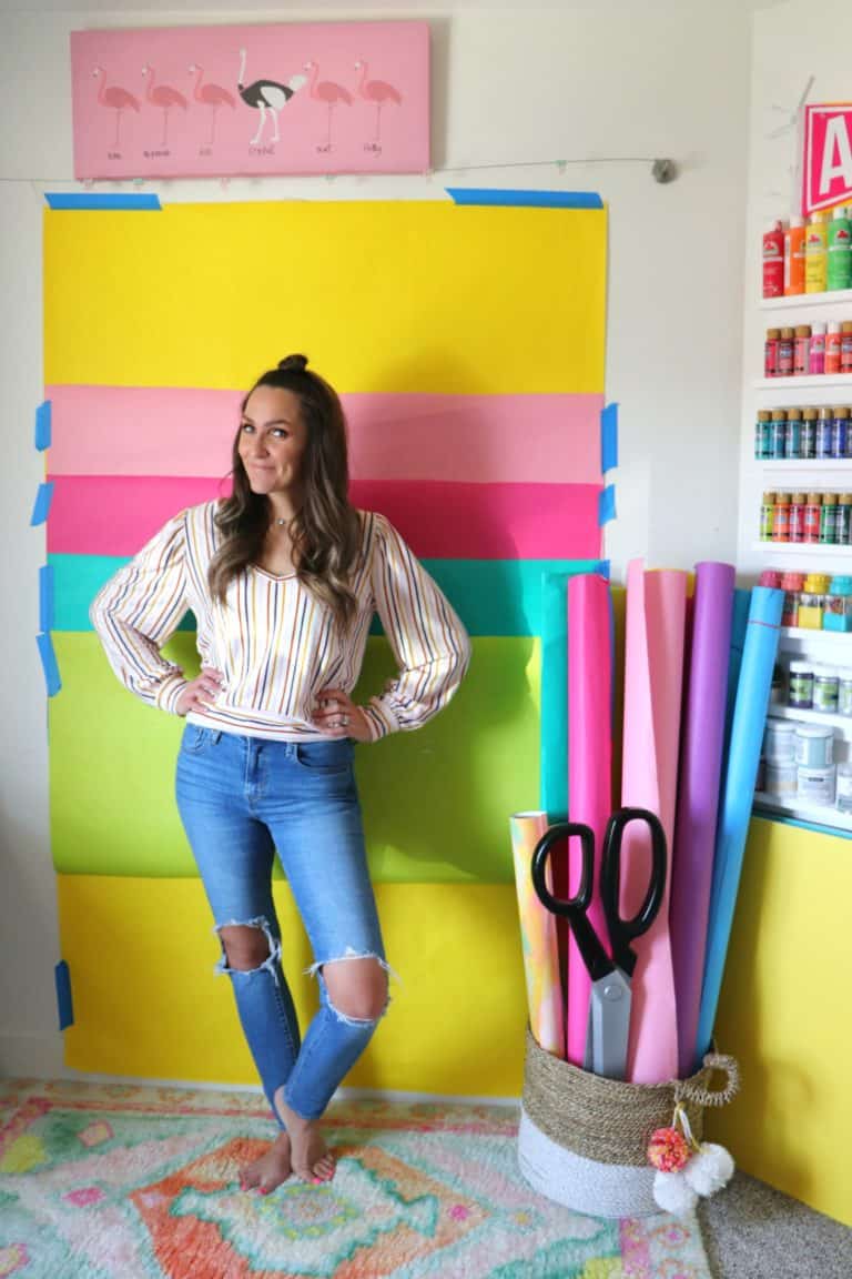 Craft Room tour - A girl and a glue gun