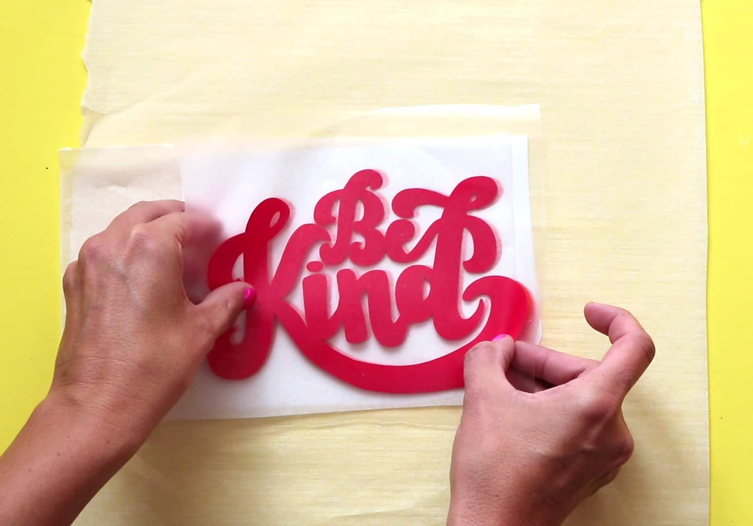 How to create the drop shadow effect with vinyl! - A girl and a glue gun
