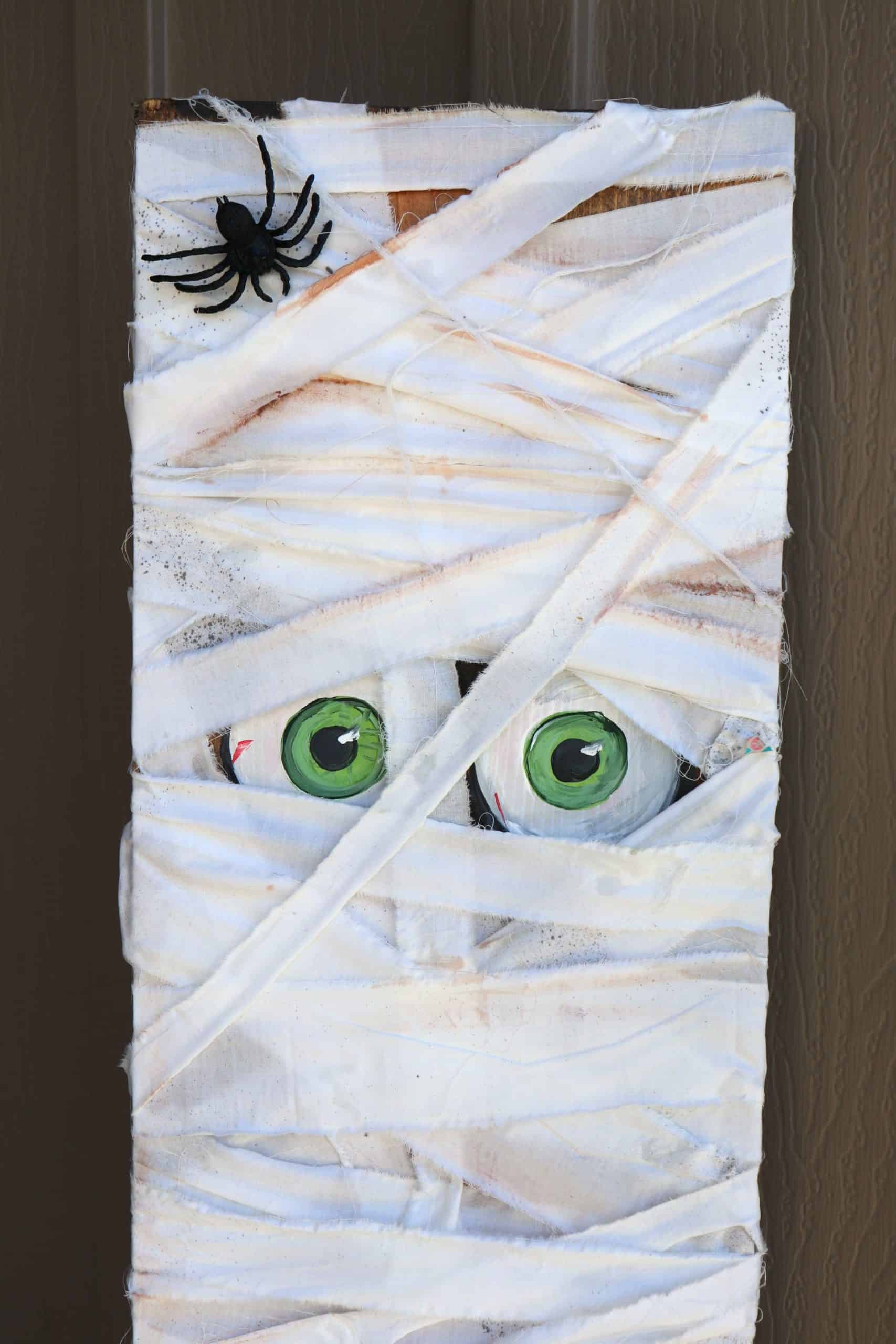 Mummy Board- Cute Halloween Decoration - A girl and a glue gun