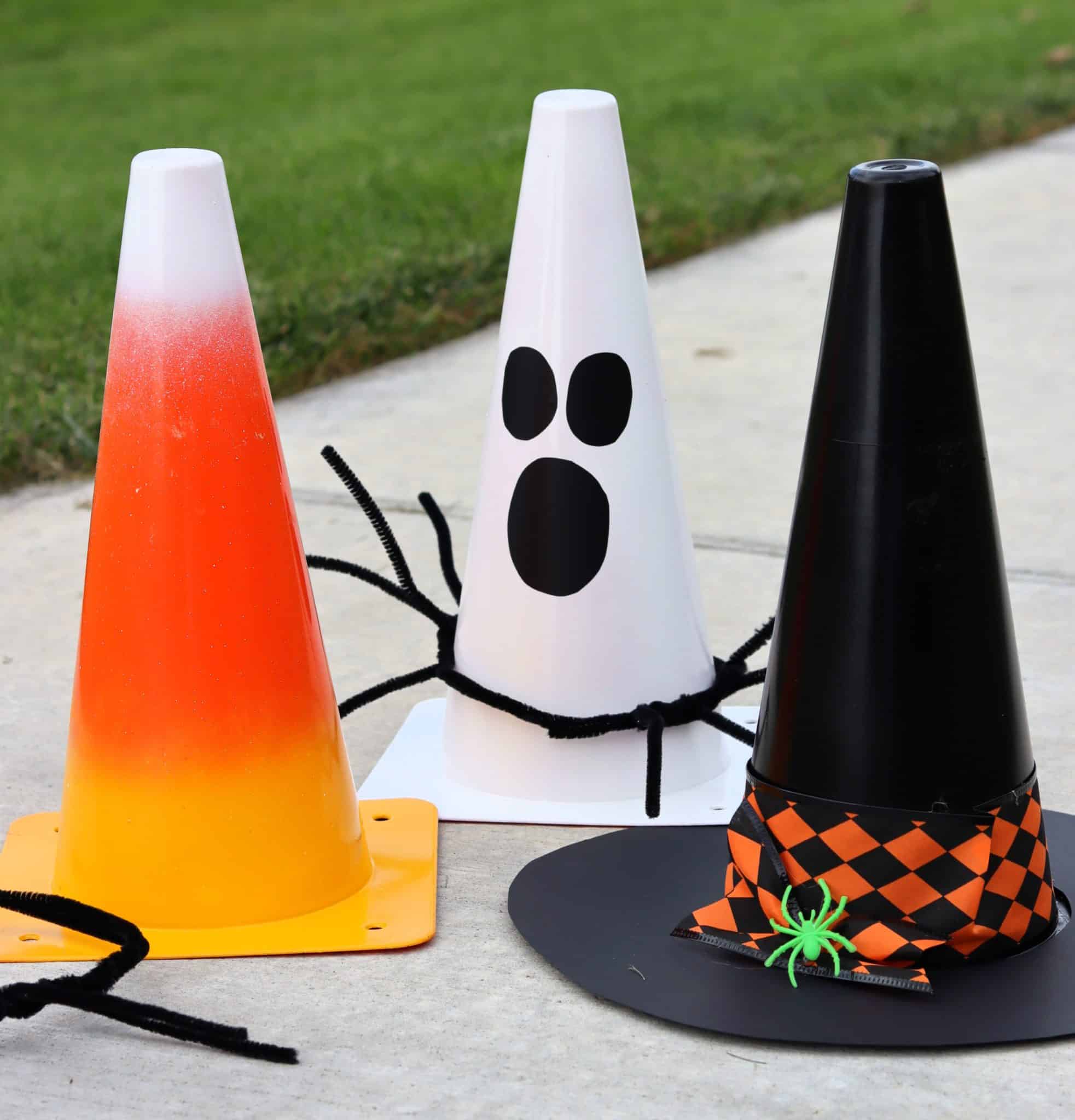 Halloween Ring Toss DIY - A girl and a glue gun