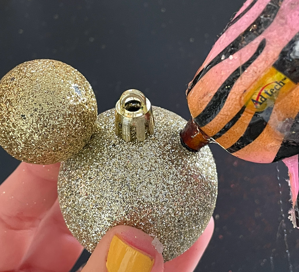 DIY Mickey Mouse Ornament - A girl and a glue gun