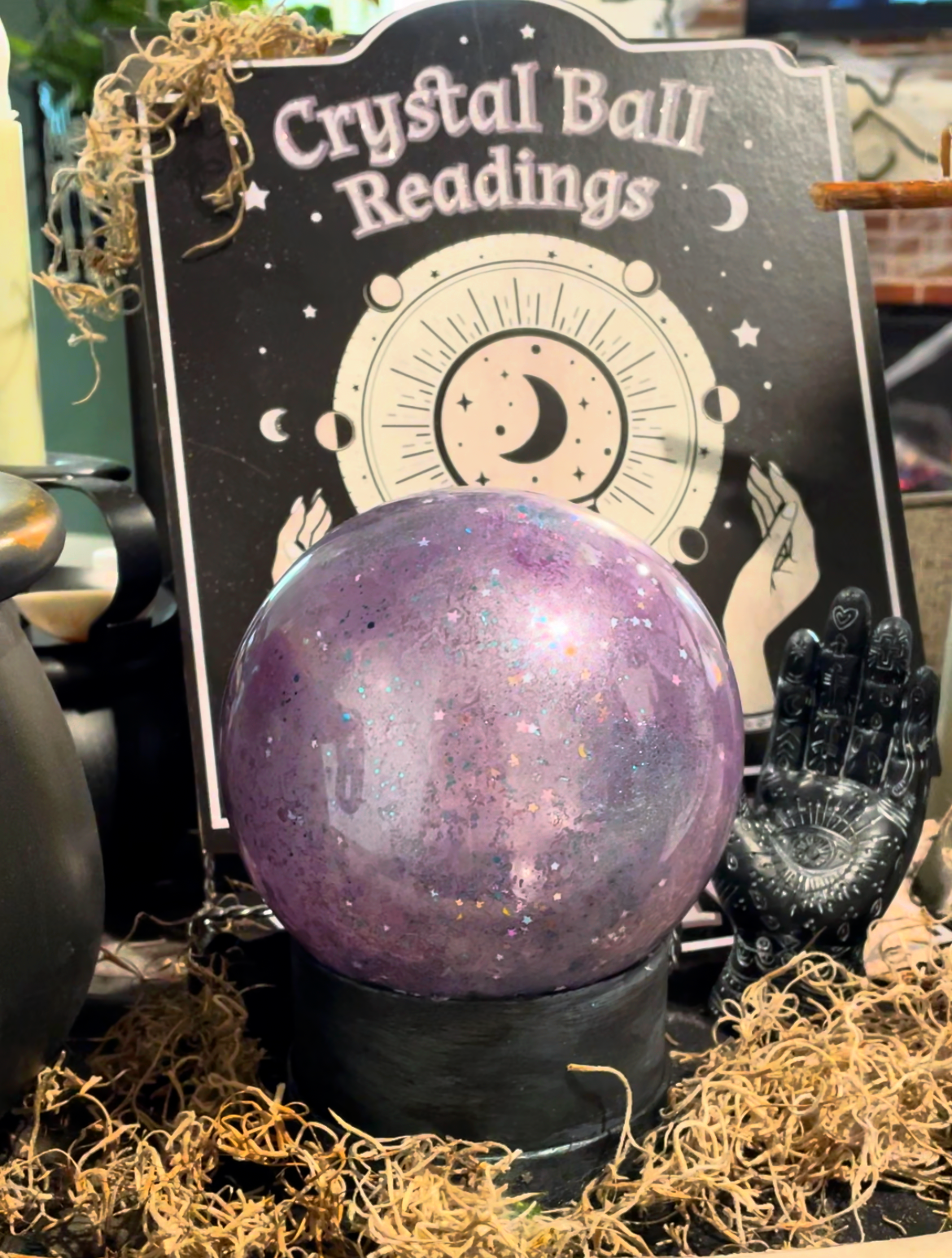 How to make a Crystal Ball - A girl and a glue gun