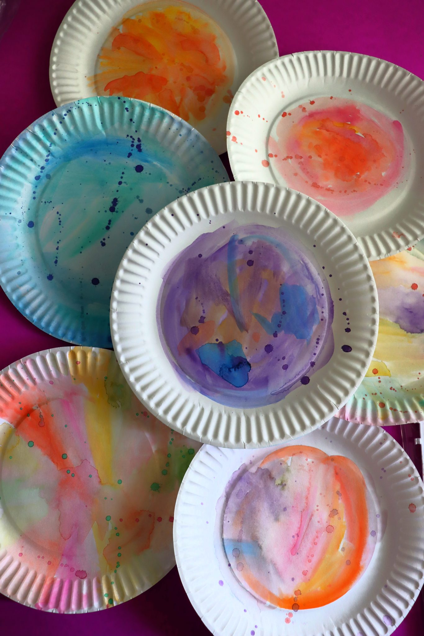 Paper Plate Flowers- Kids Craft - A girl and a glue gun
