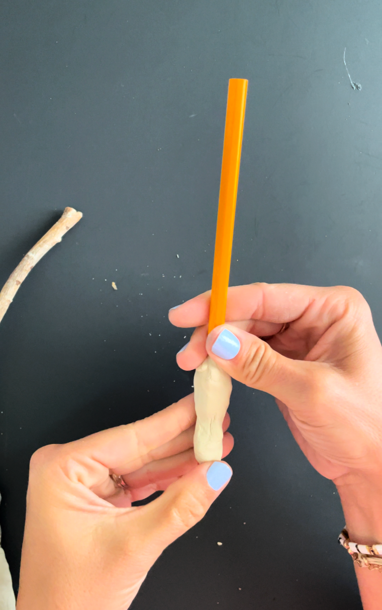 DIY Wizard wand- kids craft! - A girl and a glue gun