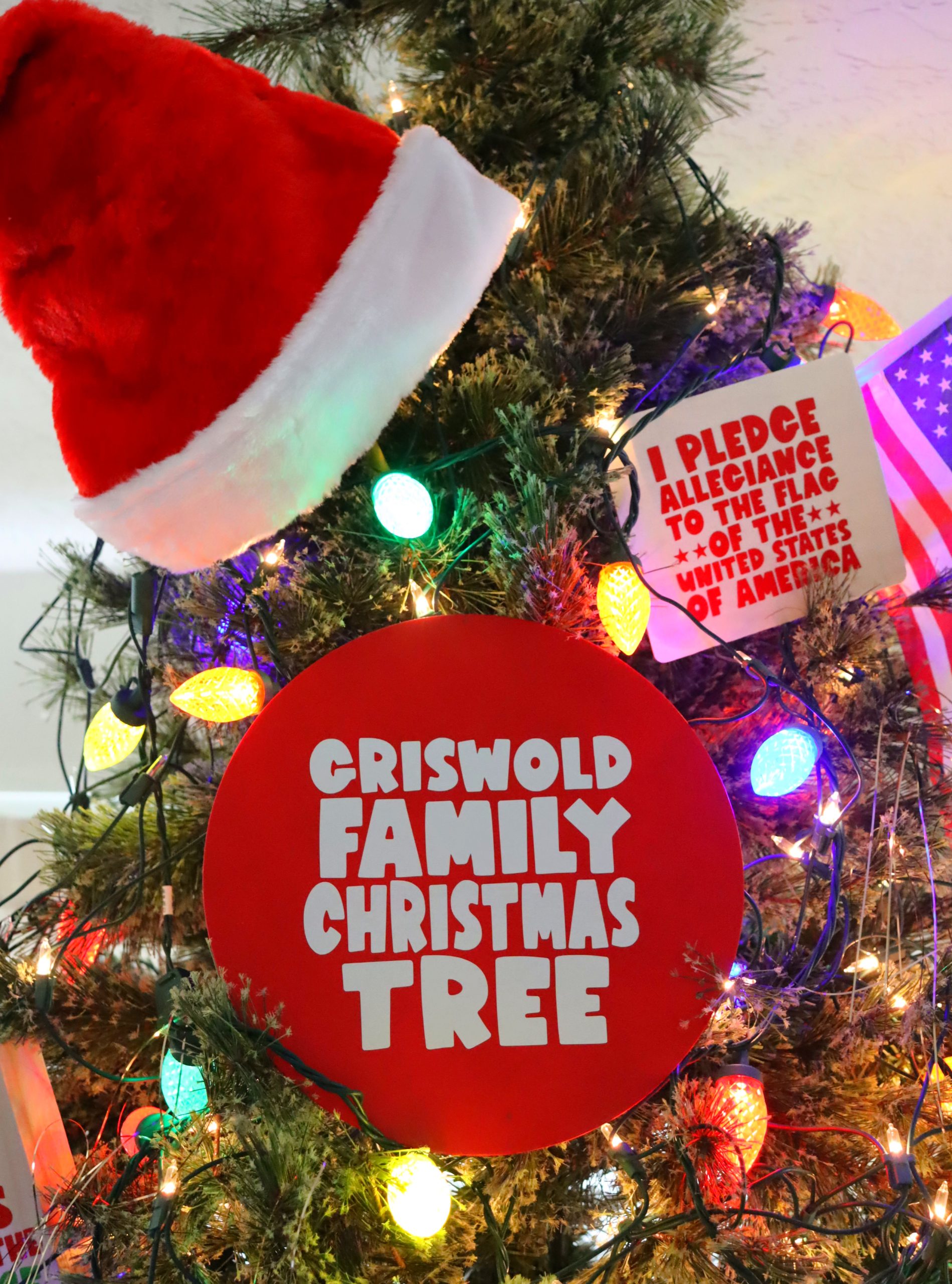 National Lampoon christmas Vacation themed Tree - A girl and a glue gun