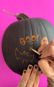 Black Scratch PUMPKIN craft - A girl and a glue gun