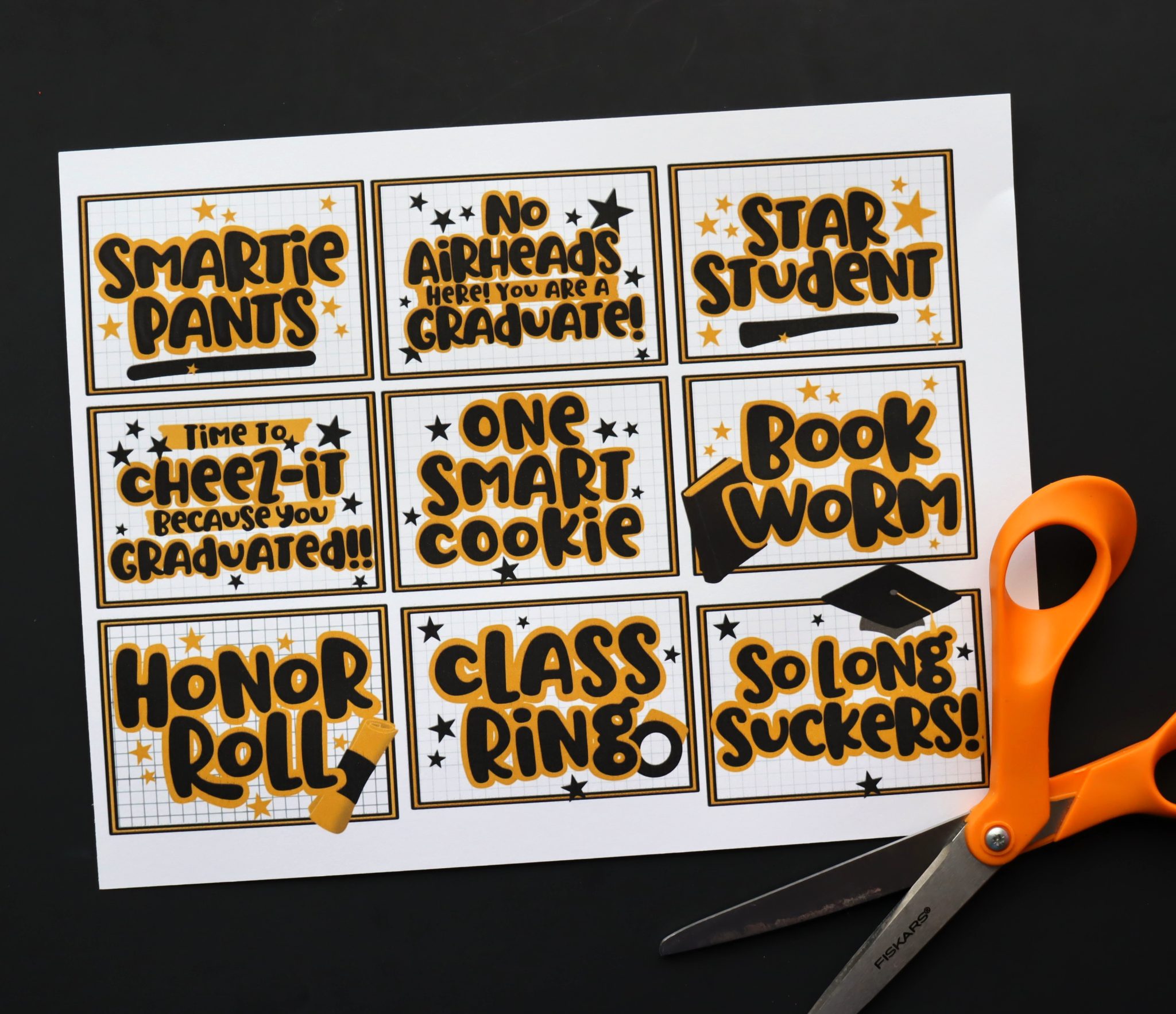 End of the school year printable tags - A girl and a glue gun