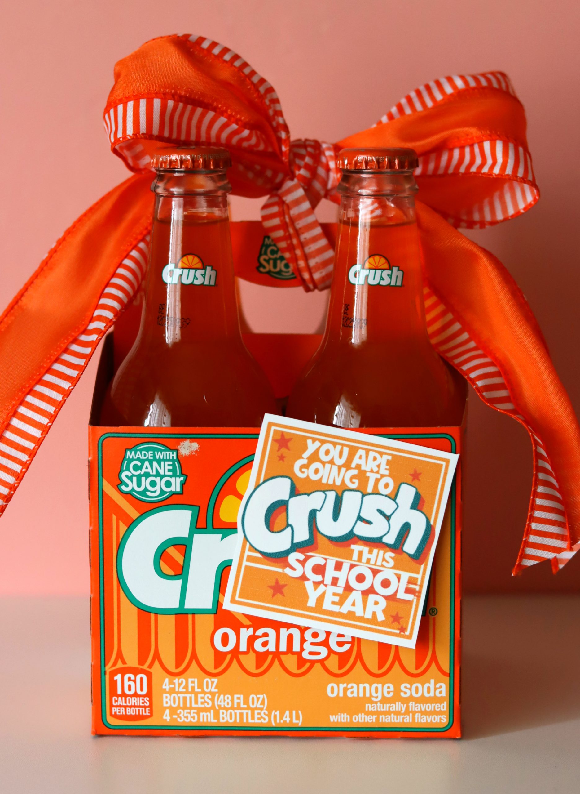 Crush Back to school printable - A girl and a glue gun