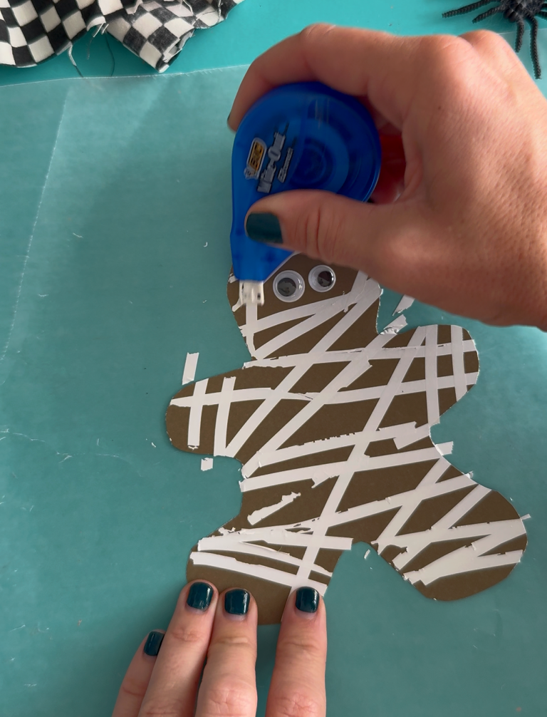 Mummy craft for kids - A girl and a glue gun