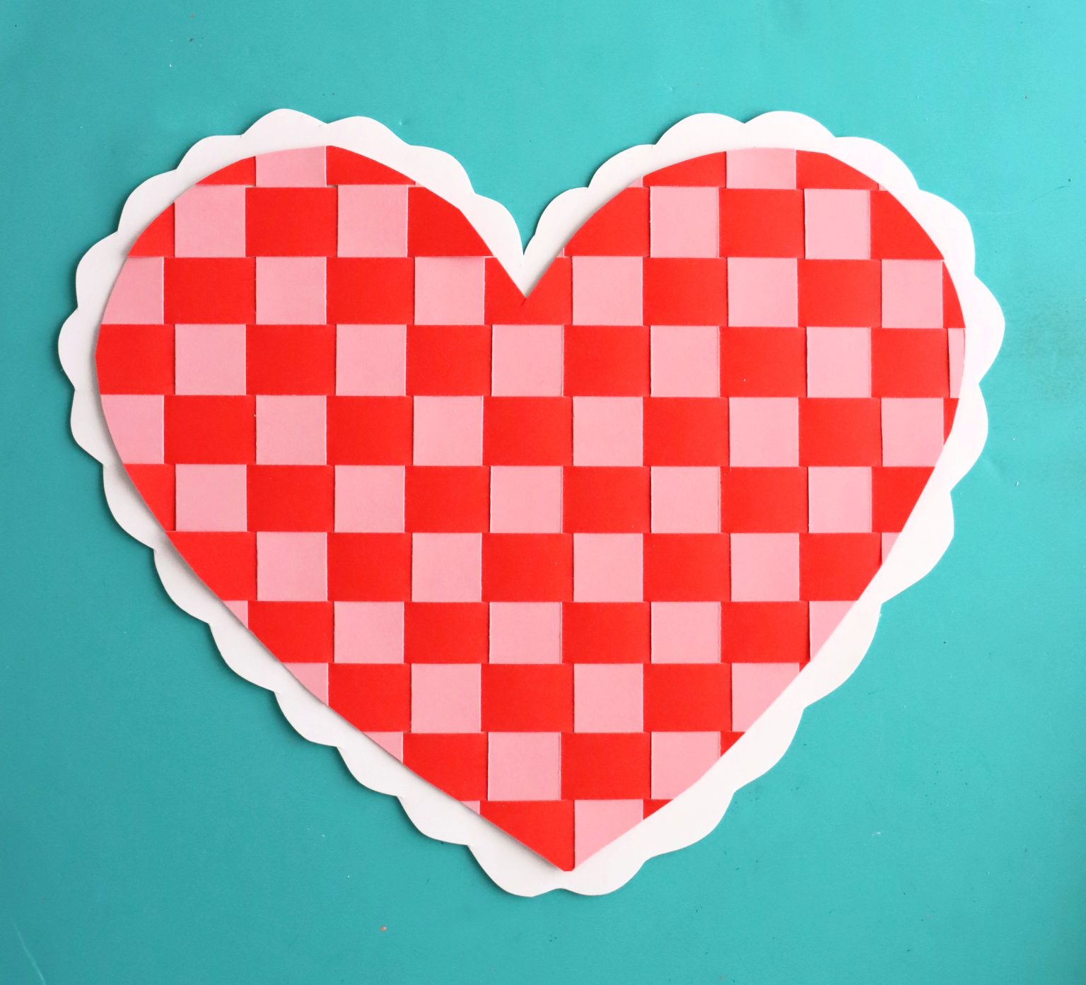 Paper Weaving Heart Craft for Kids (Easy Valentine’s Day Activity) - A ...